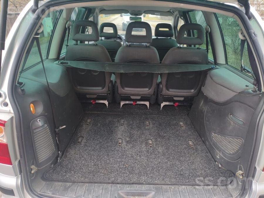 Ford Galaxy 2005 in Riga, with an engine capacity of 1.90 L and mileage of 397 thousand km for 1455 €, photo 12 on AUTOMOTO.COM.LV