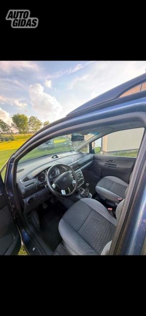 Ford Galaxy 2005 Panevēža, ar dzinēja tilpumu 1.90 L un nobraukumu 2 tūkst. km par 2400 €, foto 4 vietnē AUTOMOTO.COM.LV