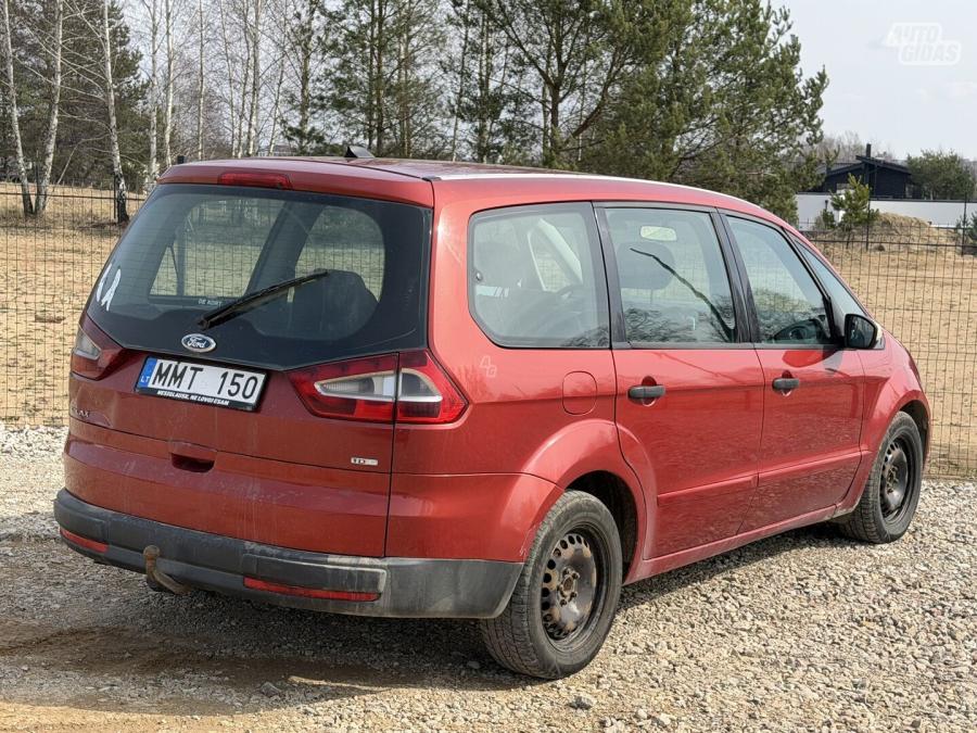 Ford Galaxy 2006 in Vilnius, with an engine capacity of 1.80 L and mileage of 292 thousand km for 1650 €, photo 6 on AUTOMOTO.COM.LV