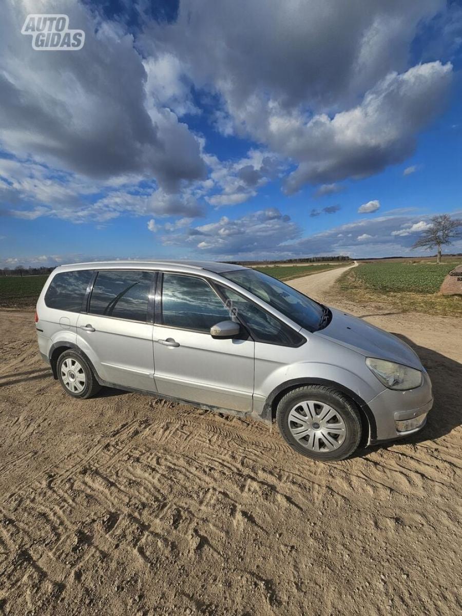 Ford Galaxy 2006 in Siauliai, with an engine capacity of 2.00 L and mileage of 300 thousand km for 2200 €, photo 5 on AUTOMOTO.COM.LV