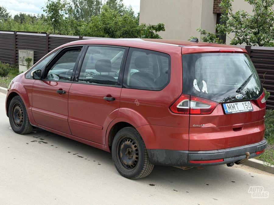 Ford Galaxy 2006 in Vilnius, with an engine capacity of 1.80 L and mileage of 292 thousand km for 1200 €, photo 5 on AUTOMOTO.COM.LV