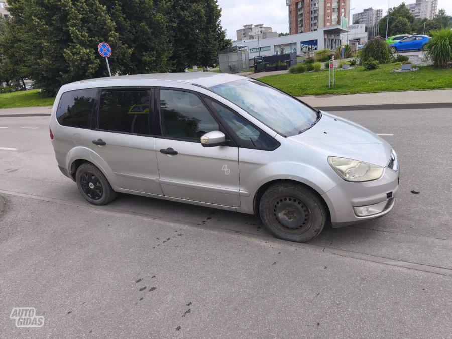 Ford Galaxy 2006 in Kaunas, with an engine capacity of 1.80 L and mileage of 320 thousand km for 600 €, photo 5 on AUTOMOTO.COM.LV