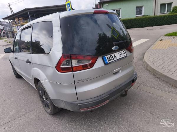 Ford Galaxy 2006 Kauņa, ar dzinēja tilpumu 1.80 L un nobraukumu 320 tūkst. km par 600 €, foto 5 vietnē AUTOMOTO.COM.LV