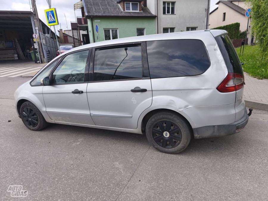 Ford Galaxy 2006 in Kaunas, with an engine capacity of 1.80 L and mileage of 320 thousand km for 600 €, photo 7 on AUTOMOTO.COM.LV