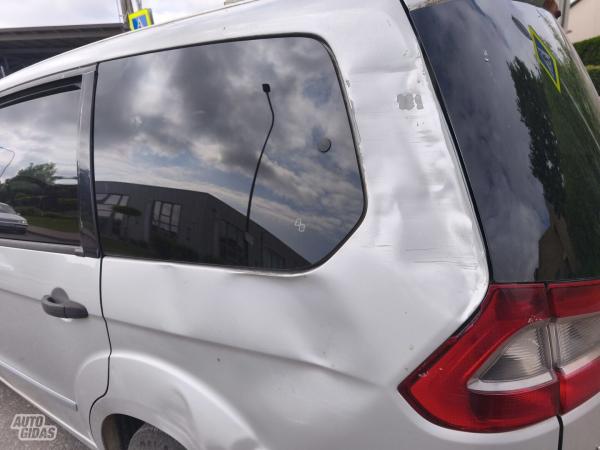 Ford Galaxy 2006 Kauņa, ar dzinēja tilpumu 1.80 L un nobraukumu 320 tūkst. km par 600 €, foto 7 vietnē AUTOMOTO.COM.LV