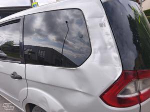 Ford Galaxy 2006 in Kaunas, with an engine capacity of 1.80 L and mileage of 320 thousand km for 600 €, photo 8 on AUTOMOTO.COM.LV