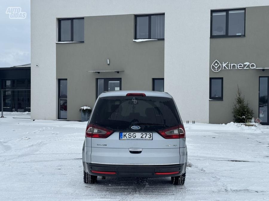 Ford Galaxy 2007 in Kaunas, with an engine capacity of 2.00 L and mileage of 246 thousand km for 2700 €, photo 5 on AUTOMOTO.COM.LV