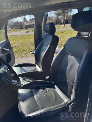 Ford Galaxy 2007 in Gulbene, with an engine capacity of 2.00 L and mileage of 322 thousand km for 2900 €, photo 11 on AUTOMOTO.COM.LV