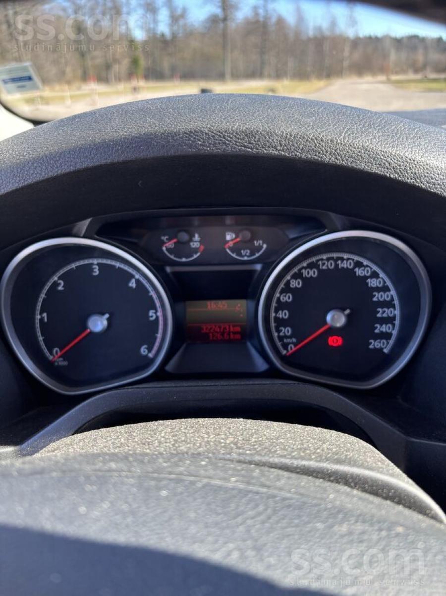 Ford Galaxy 2007 in Gulbene, with an engine capacity of 2.00 L and mileage of 322 thousand km for 2900 €, photo 12 on AUTOMOTO.COM.LV