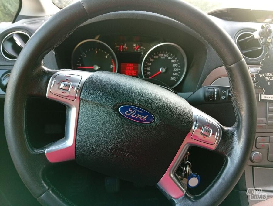 Ford Galaxy 2007 in Marijampole, with an engine capacity of 2.00 L and mileage of 300 thousand km for 3800 €, photo 3 on AUTOMOTO.COM.LV