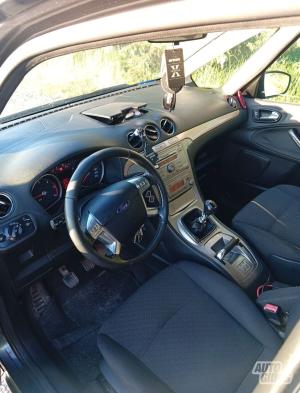 Ford Galaxy 2007 in Marijampole, with an engine capacity of 2.00 L and mileage of 300 thousand km for 3800 €, photo 19 on AUTOMOTO.COM.LV