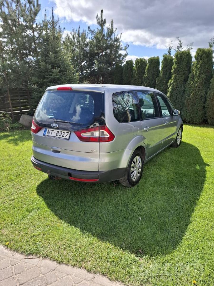 Ford Galaxy 2008 in Jelgava, with an engine capacity of 2.00 L and mileage of 238 thousand km for 3200 €, photo 4 on AUTOMOTO.COM.LV