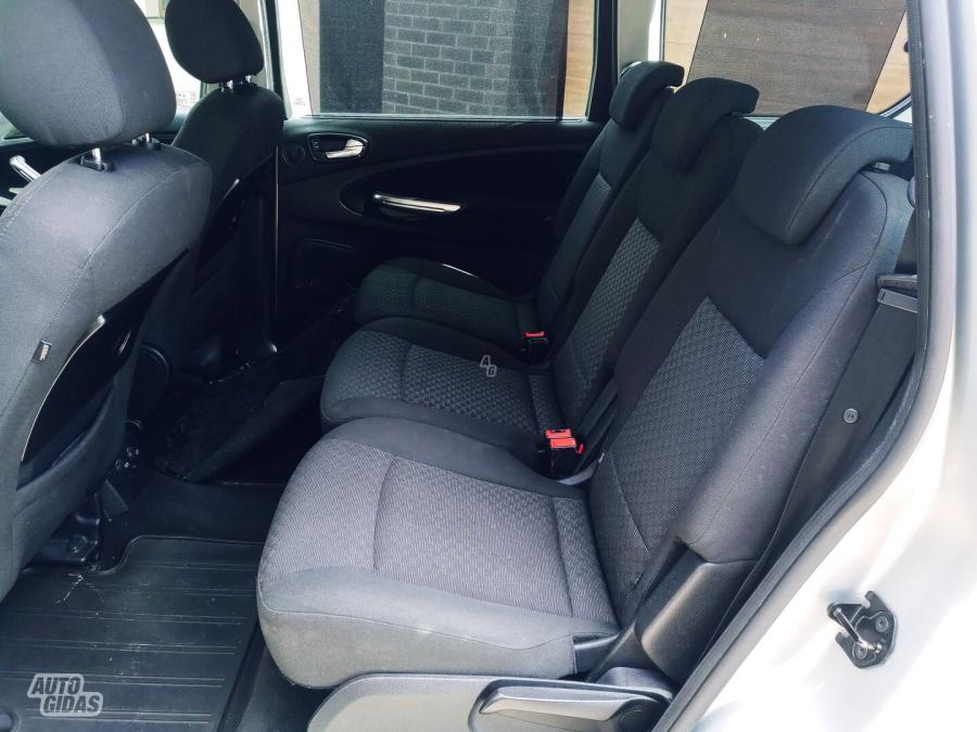 Ford Galaxy 2008 in Druskininkai, with an engine capacity of 2.00 L and mileage of 250 thousand km for 4400 €, photo 8 on AUTOMOTO.COM.LV