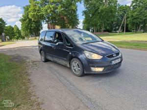 Ford Galaxy 2008 Telšiai, ar dzinēja tilpumu 1.80 L un nobraukumu 300 tūkst. km par 1000 €, foto  vietnē AUTOMOTO.COM.LV