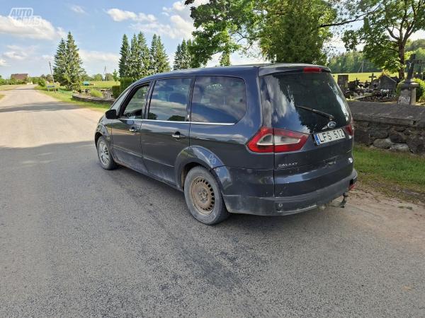 Ford Galaxy 2008 Telšiai, ar dzinēja tilpumu 1.80 L un nobraukumu 300 tūkst. km par 1000 €, foto 3 vietnē AUTOMOTO.COM.LV