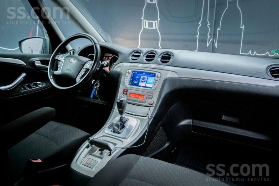 Ford Galaxy 2008 Rīga, ar dzinēja tilpumu 2.00 L un nobraukumu 297 tūkst. km par 4490 €, foto 12 vietnē AUTOMOTO.COM.LV