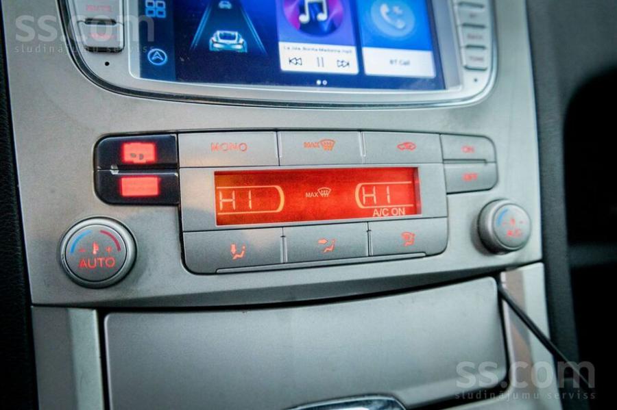 Ford Galaxy 2008 Rīga, ar dzinēja tilpumu 2.00 L un nobraukumu 297 tūkst. km par 4490 €, foto 17 vietnē AUTOMOTO.COM.LV