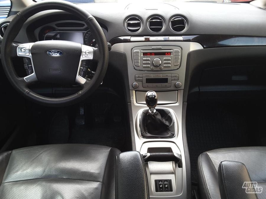 Ford Galaxy 2009 Kretinga, ar dzinēja tilpumu 2.00 L un nobraukumu 322 tūkst. km par 3650 €, foto 12 vietnē AUTOMOTO.COM.LV