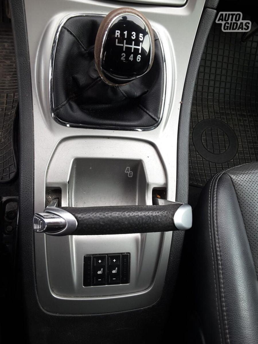 Ford Galaxy 2009 Kretinga, ar dzinēja tilpumu 2.00 L un nobraukumu 322 tūkst. km par 3650 €, foto 13 vietnē AUTOMOTO.COM.LV