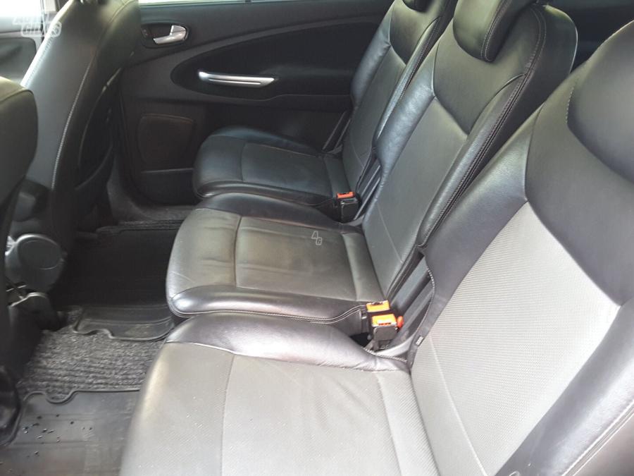 Ford Galaxy 2009 Kretinga, ar dzinēja tilpumu 2.00 L un nobraukumu 322 tūkst. km par 3650 €, foto 18 vietnē AUTOMOTO.COM.LV