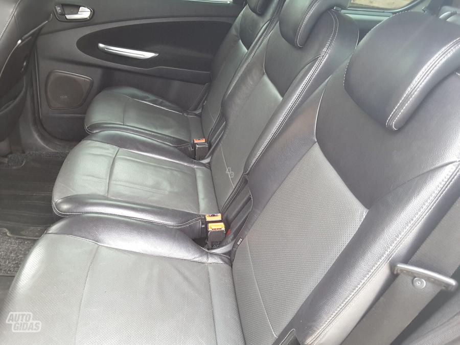 Ford Galaxy 2009 Kretinga, ar dzinēja tilpumu 2.00 L un nobraukumu 322 tūkst. km par 3650 €, foto 21 vietnē AUTOMOTO.COM.LV