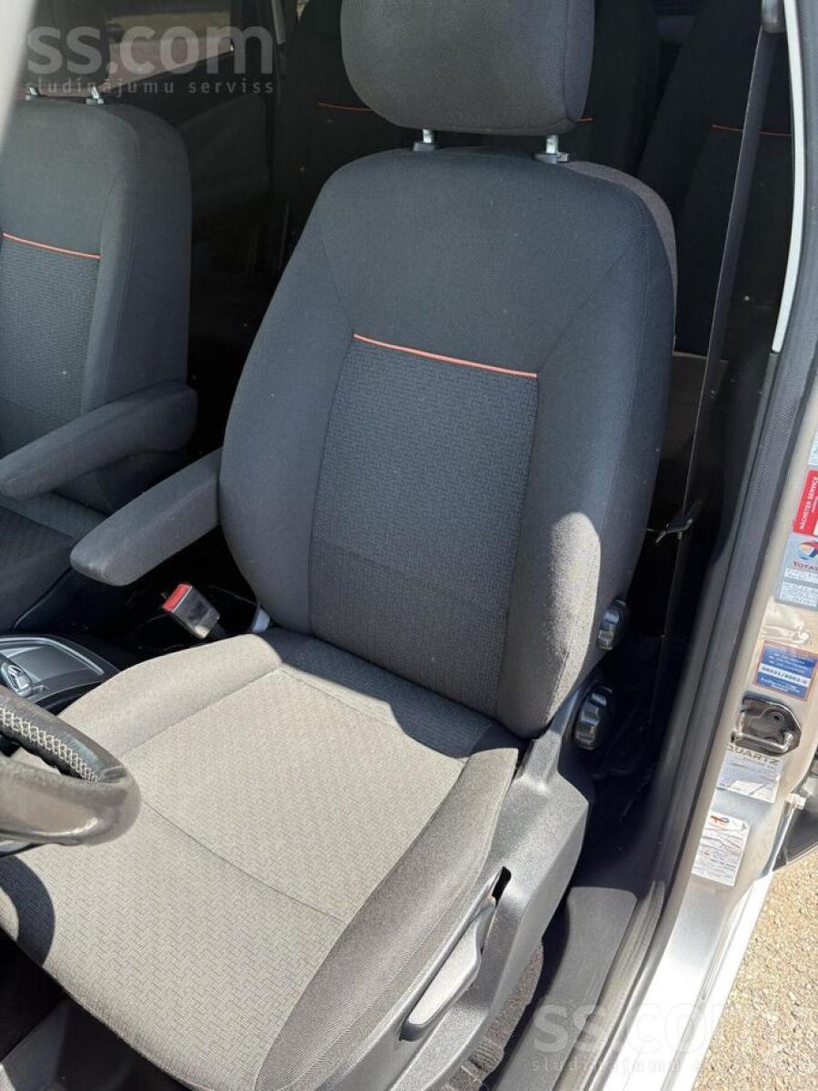 Ford Galaxy 2009 Daugavpils, ar dzinēja tilpumu 2.00 L un nobraukumu 280 tūkst. km par 4750 €, foto 19 vietnē AUTOMOTO.COM.LV