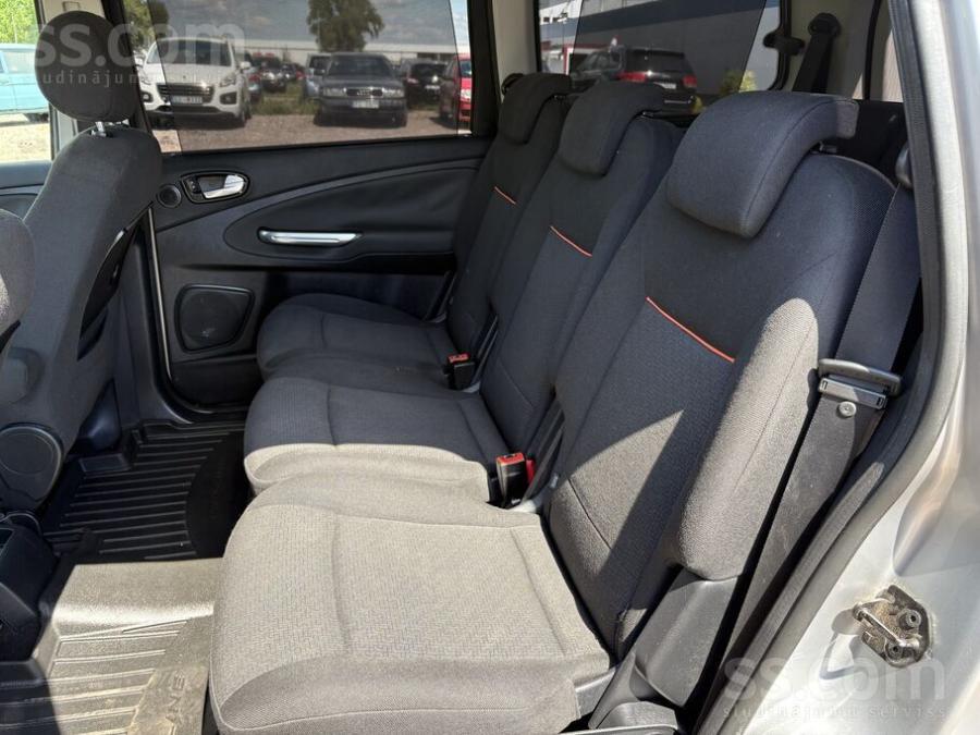 Ford Galaxy 2009 Daugavpils, ar dzinēja tilpumu 2.00 L un nobraukumu 280 tūkst. km par 4750 €, foto 20 vietnē AUTOMOTO.COM.LV