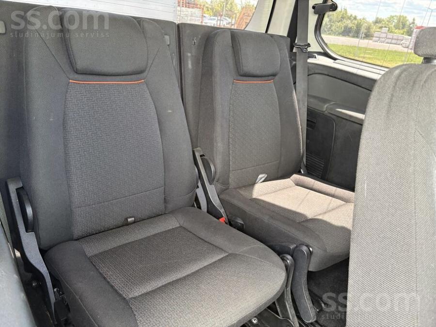 Ford Galaxy 2009 Daugavpils, ar dzinēja tilpumu 2.00 L un nobraukumu 280 tūkst. km par 4750 €, foto 23 vietnē AUTOMOTO.COM.LV