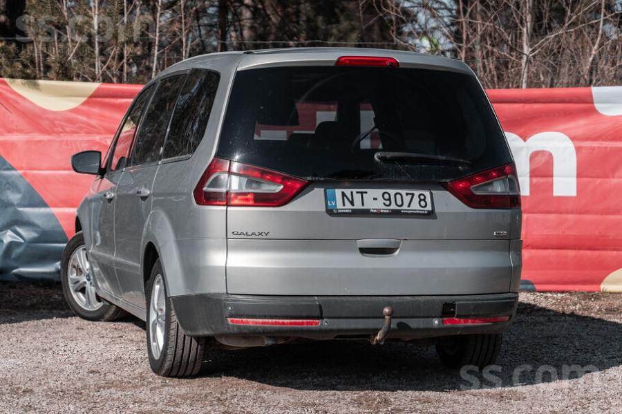 Ford Galaxy 2009 Rīga, ar dzinēja tilpumu 2.00 L un nobraukumu 298 tūkst. km par 2700 €, foto 5 vietnē AUTOMOTO.COM.LV