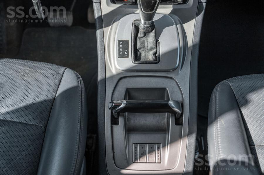 Ford Galaxy 2009 Rīga, ar dzinēja tilpumu 2.00 L un nobraukumu 298 tūkst. km par 2700 €, foto 10 vietnē AUTOMOTO.COM.LV
