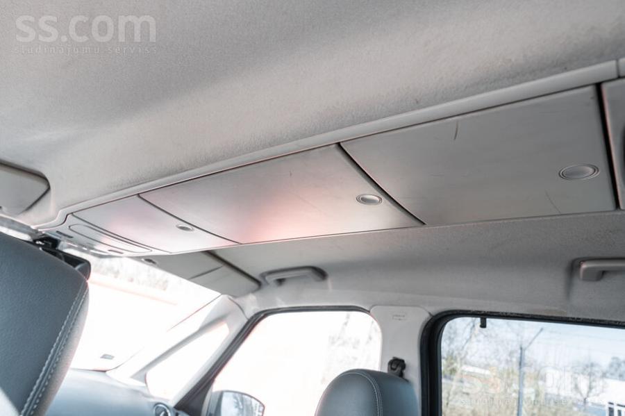 Ford Galaxy 2009 Rīga, ar dzinēja tilpumu 2.00 L un nobraukumu 298 tūkst. km par 2700 €, foto 13 vietnē AUTOMOTO.COM.LV