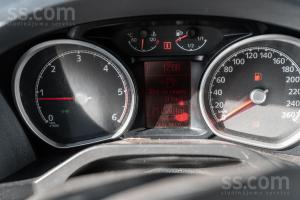 Ford Galaxy 2009 Rīga, ar dzinēja tilpumu 2.00 L un nobraukumu 298 tūkst. km par 2700 €, foto 16 vietnē AUTOMOTO.COM.LV