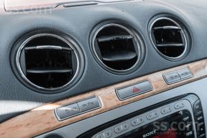 Ford Galaxy 2009 Rīga, ar dzinēja tilpumu 2.00 L un nobraukumu 298 tūkst. km par 2700 €, foto 17 vietnē AUTOMOTO.COM.LV