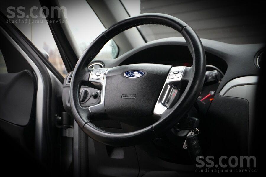 Ford Galaxy 2009 Rīga, ar dzinēja tilpumu 2.00 L un nobraukumu 276 tūkst. km par 5990 €, foto 7 vietnē AUTOMOTO.COM.LV