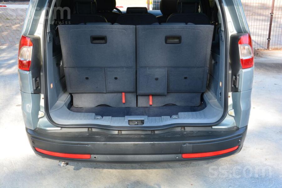 Ford Galaxy 2009 in Riga, with an engine capacity of 2.00 L and mileage of 290 thousand km for 4750 €, photo 29 on AUTOMOTO.COM.LV