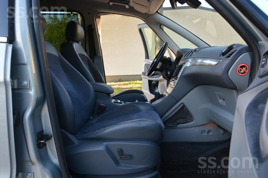 Ford Galaxy 2009 in Riga, with an engine capacity of 2.00 L and mileage of 290 thousand km for 4750 €, photo 36 on AUTOMOTO.COM.LV