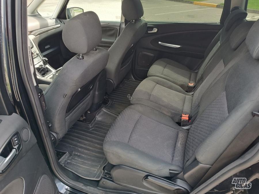 Ford Galaxy 2009 Šakiai, ar dzinēja tilpumu 2.00 L un nobraukumu 383 tūkst. km par 2900 €, foto 7 vietnē AUTOMOTO.COM.LV