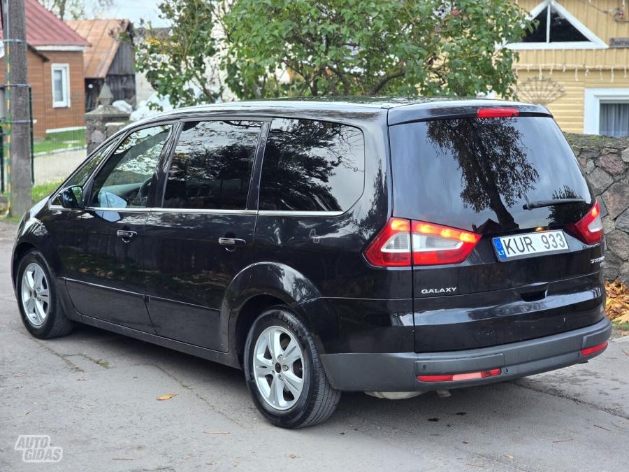 Ford Galaxy 2009 in Radviliskis, with an engine capacity of 2.20 L and mileage of 383 thousand km for 2850 €, photo 9 on AUTOMOTO.COM.LV