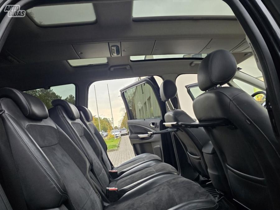 Ford Galaxy 2009 in Radviliskis, with an engine capacity of 2.20 L and mileage of 383 thousand km for 2850 €, photo 17 on AUTOMOTO.COM.LV
