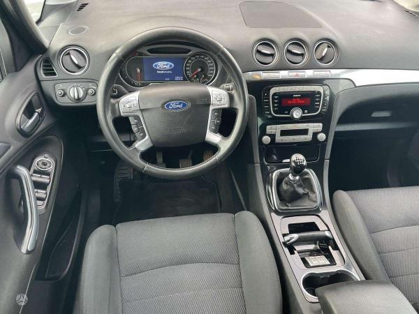 Ford Galaxy 2010 in Panevezys, with an engine capacity of 2.00 L and mileage of 263 thousand km for 4600 €, photo 6 on AUTOMOTO.COM.LV