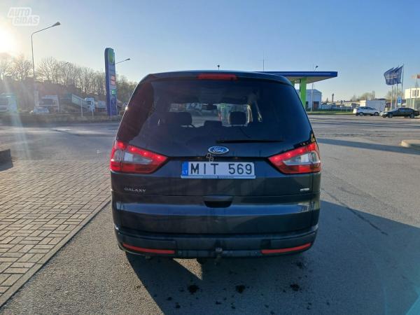 Ford Galaxy 2010 Klaipėda, ar dzinēja tilpumu 2.00 L un nobraukumu 238 tūkst. km par 2950 €, foto 4 vietnē AUTOMOTO.COM.LV