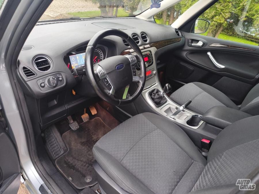 Ford Galaxy 2010 Mažeikiai, ar dzinēja tilpumu 2.00 L un nobraukumu 228 tūkst. km par 5100 €, foto 12 vietnē AUTOMOTO.COM.LV