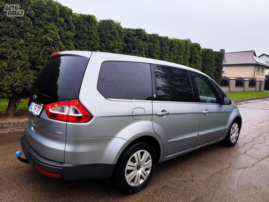 Ford Galaxy 2010 Mažeikiai, ar dzinēja tilpumu 2.00 L un nobraukumu 228 tūkst. km par 5100 €, foto 17 vietnē AUTOMOTO.COM.LV
