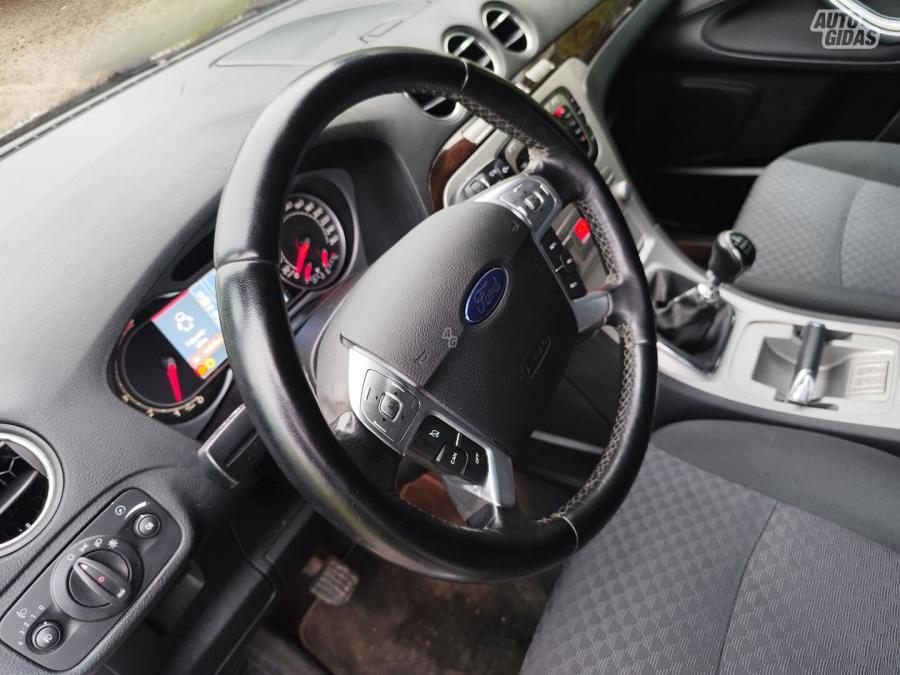 Ford Galaxy 2010 Mažeikiai, ar dzinēja tilpumu 2.00 L un nobraukumu 228 tūkst. km par 5100 €, foto 27 vietnē AUTOMOTO.COM.LV