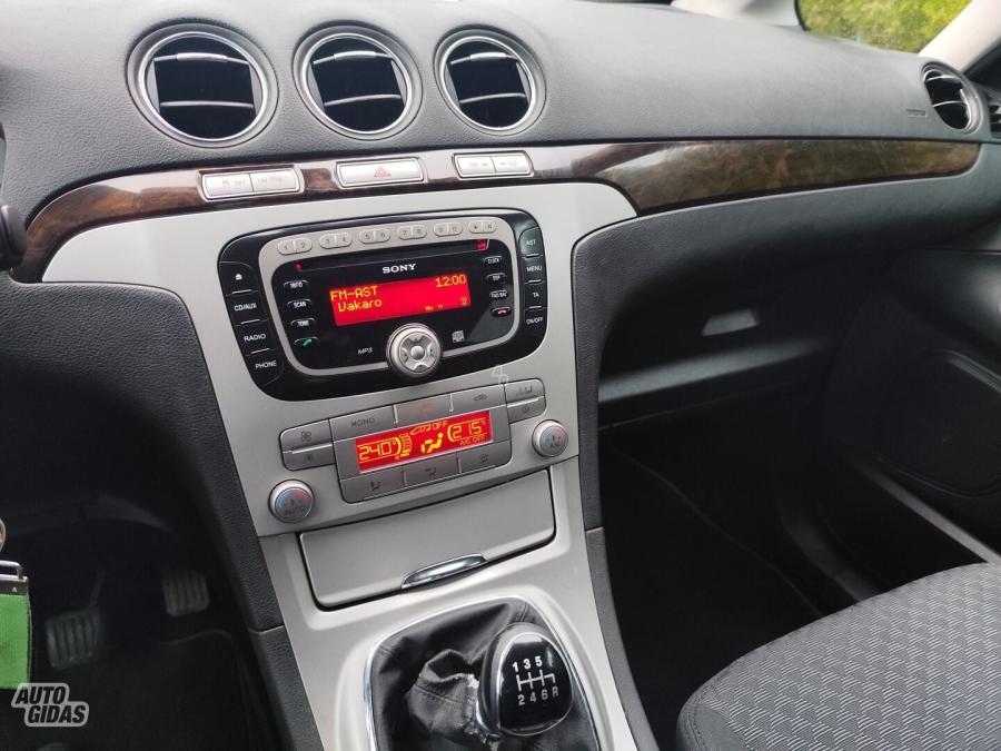 Ford Galaxy 2010 Mažeikiai, ar dzinēja tilpumu 2.00 L un nobraukumu 228 tūkst. km par 5100 €, foto 28 vietnē AUTOMOTO.COM.LV