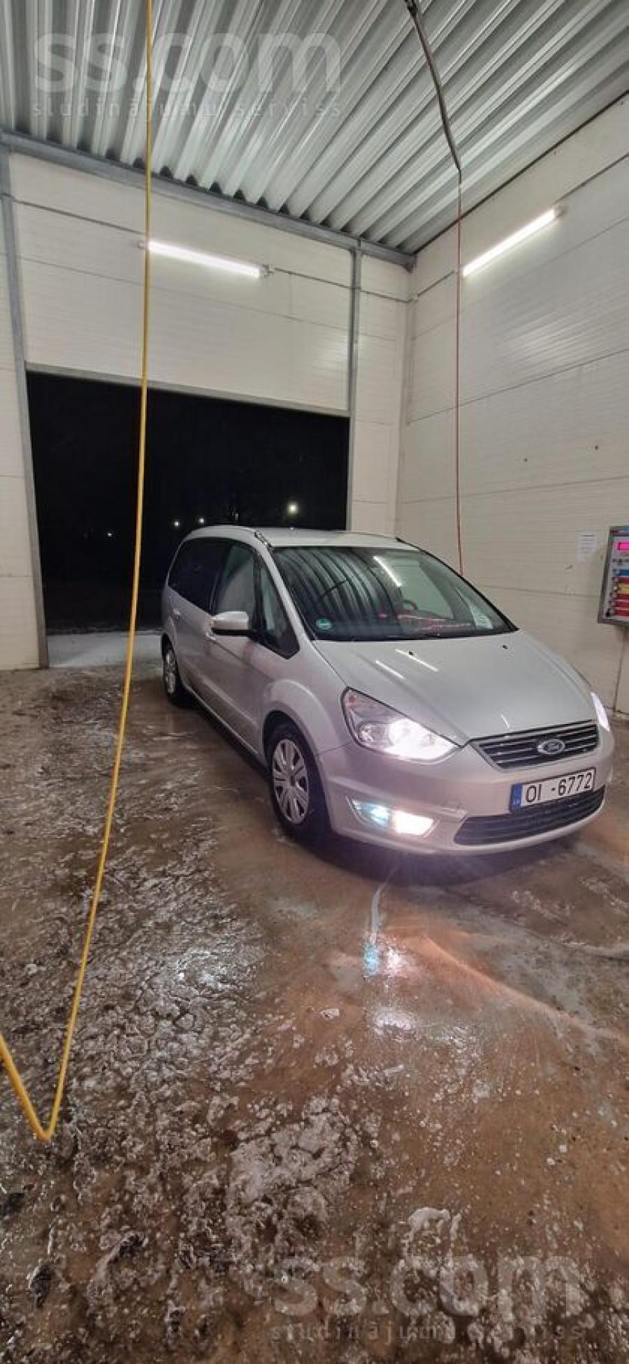 Ford Galaxy 2011 in Liepaja, with an engine capacity of 2.00 L and mileage of 290 thousand km for 5600 €, photo 1 on AUTOMOTO.COM.LV