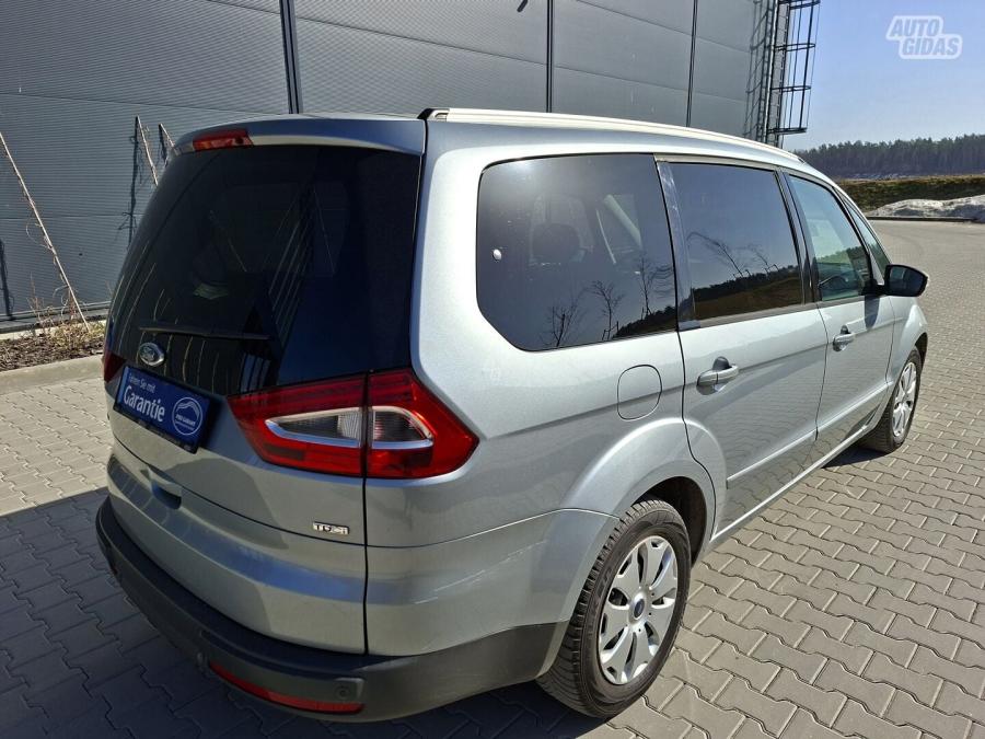 Ford Galaxy 2011 Viļņa, ar dzinēja tilpumu 2.00 L un nobraukumu 265 tūkst. km par 5050 €, foto 8 vietnē AUTOMOTO.COM.LV