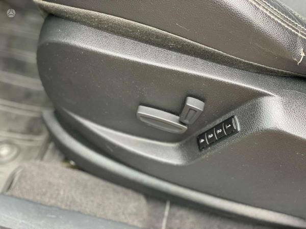 Ford Galaxy 2011 Panevēža, ar dzinēja tilpumu 2.00 L un nobraukumu 262 tūkst. km par 5800 €, foto 10 vietnē AUTOMOTO.COM.LV
