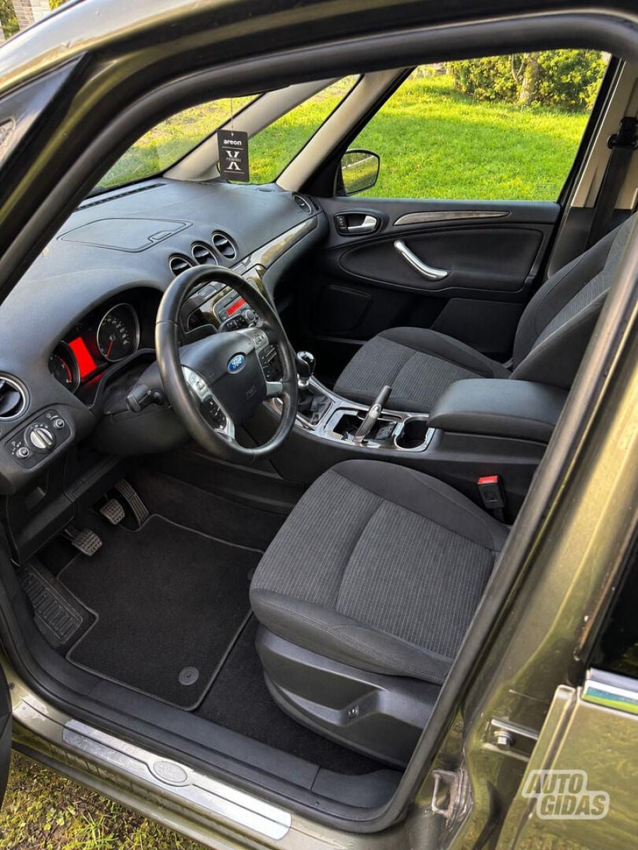 Ford Galaxy 2011 in Raseiniai, with an engine capacity of 2.00 L and mileage of 354 thousand km for 3900 €, photo 10 on AUTOMOTO.COM.LV