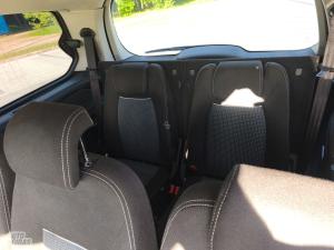 Ford Galaxy 2011 in Jurbarkas, with an engine capacity of 2.00 L and mileage of 275 thousand km for 3490 €, photo 15 on AUTOMOTO.COM.LV